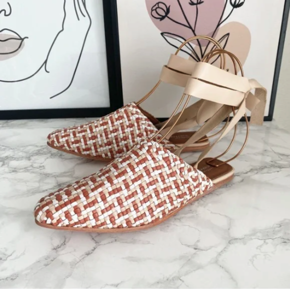 Designer: Jeffrey Campbell, Orseund Iris, Halston Heritage & More Posh ...